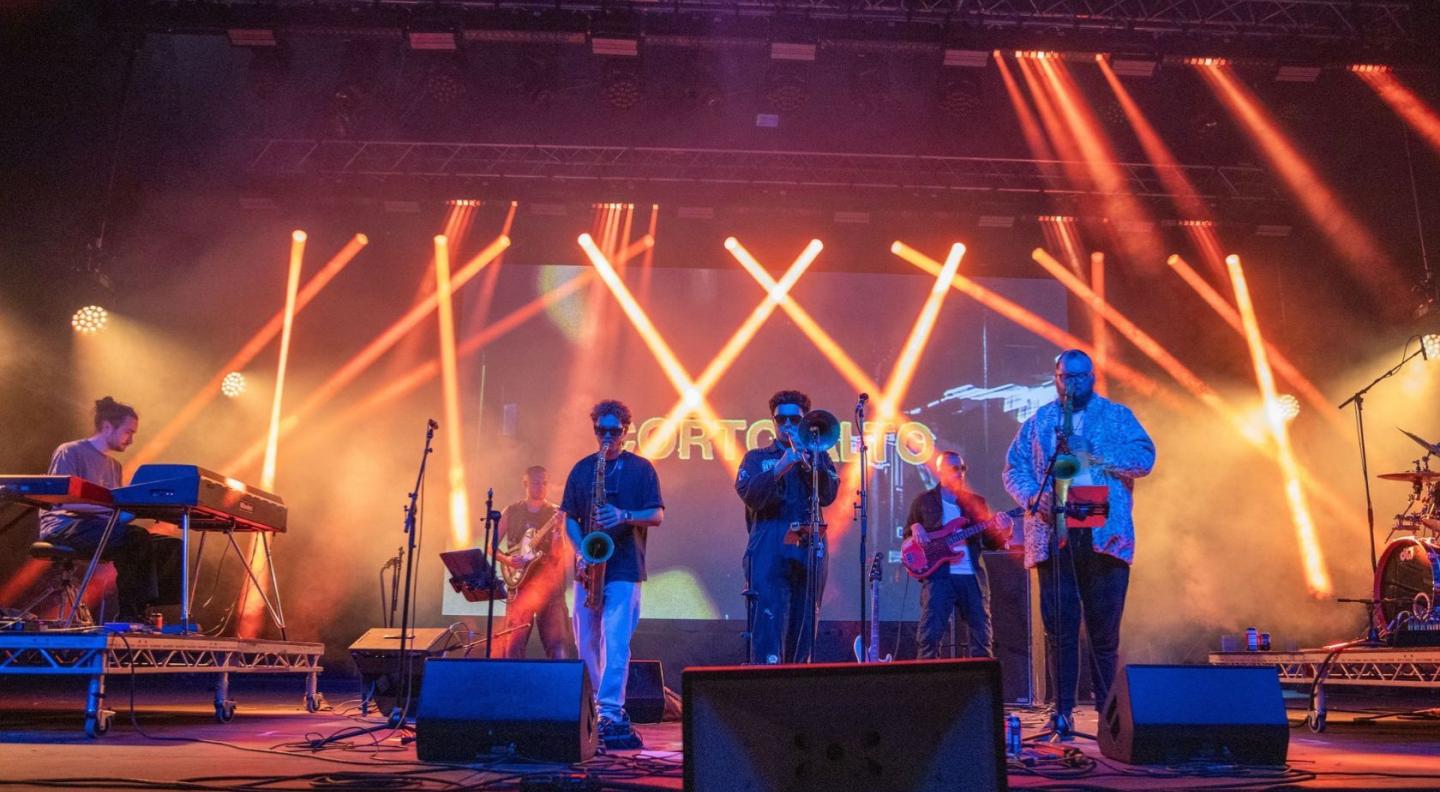 corto.alto + support | The Queen's Hall